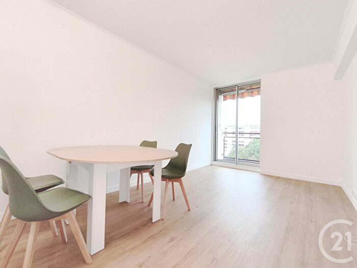 Appartement 3 pièces à louer à Fresnes, La Peupleraie