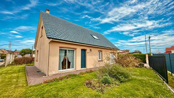 Maison à vendre - Saint-Nicolas-dAliermont - 5 pièces - 3 chambres