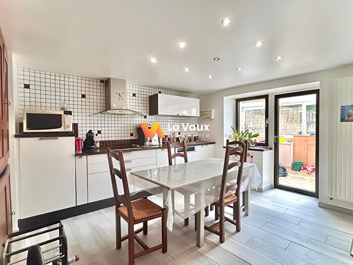 Maison à vendre - Xirocourt - 6 pièces - 4 chambres