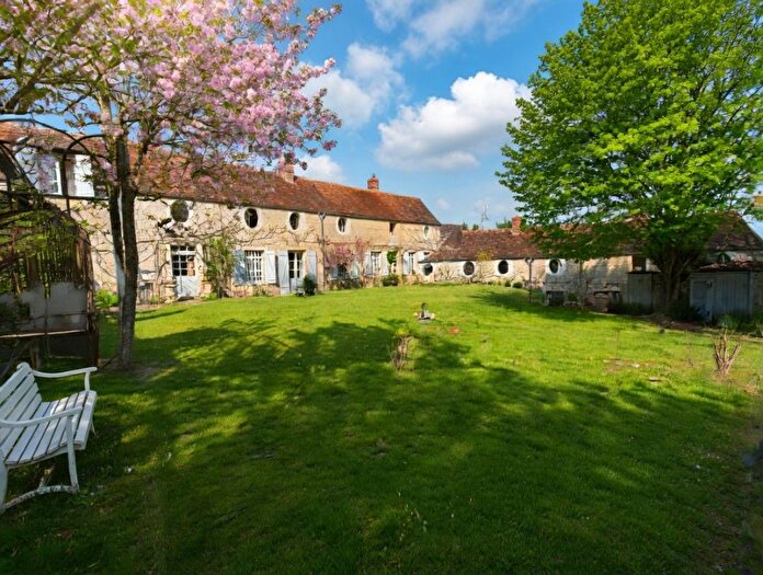 Maison à vendre - Seine-Port - 9 pièces - 6 chambres