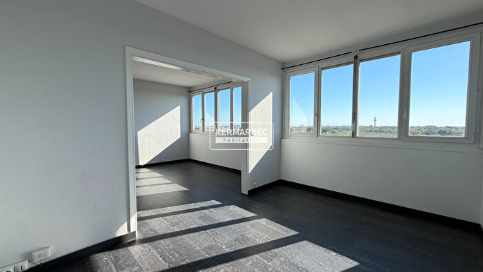 Appartement 4 pièces à Saint-Herblain, Nord, à vendre