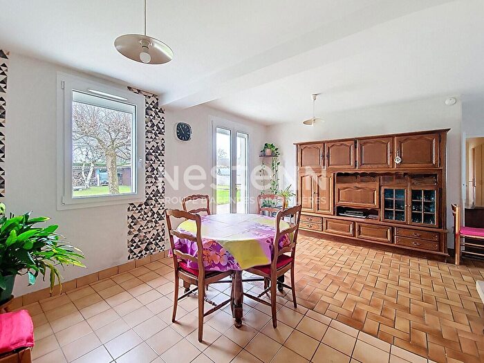 Maison à vendre - Saint-Aignan-Grandlieu - 6 pièces - 3 chambres