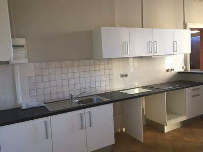 Sud, Issoire - Appartement 2 pièces à louer