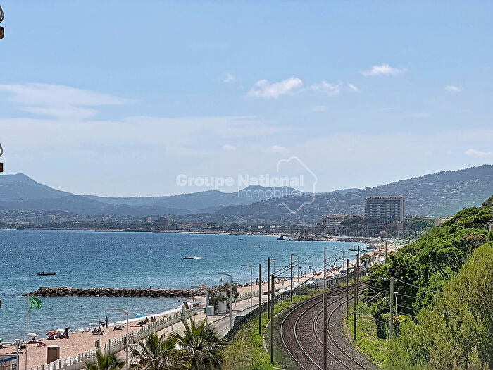 Cannes, Croix des Gardes - Appartement 3 pièces à vendre