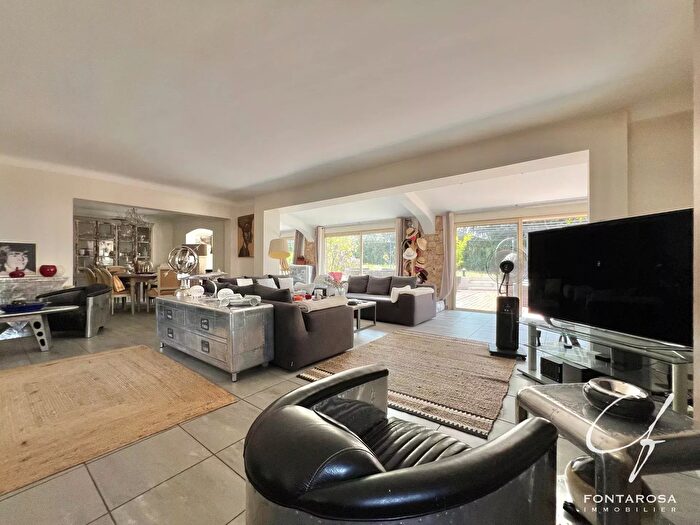 Maison à vendre - Saint-Raphaël, Valescure, Vaulongue - 7 pièces - 4 chambres