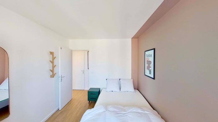 Entrée de Ville, Clichy : Appartement 1 pièce à louer