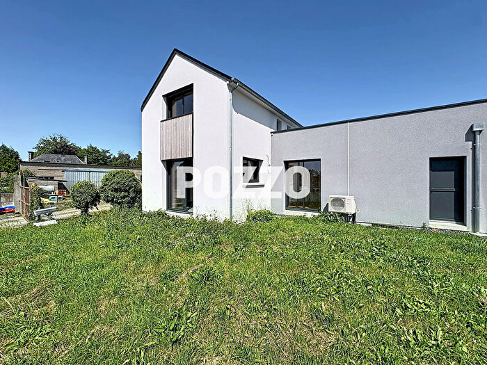 Maison 5 pièces à Bréhal, à vendre