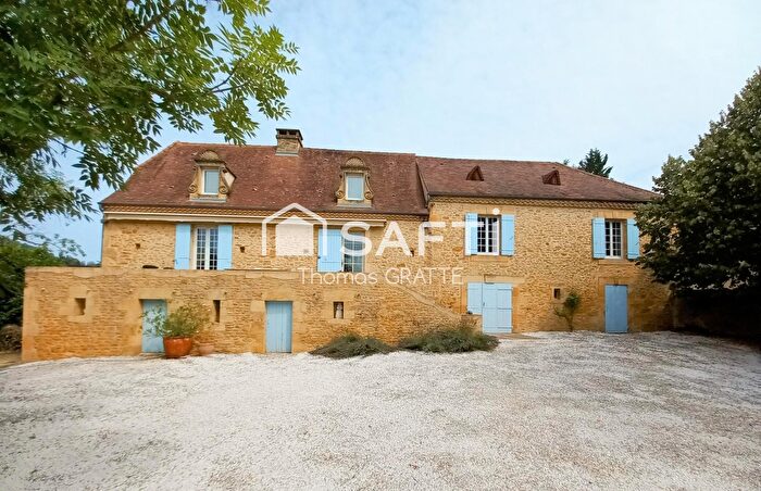 Maison à vendre - Sarlat-la-Canéda - 7 pièces - 4 chambres