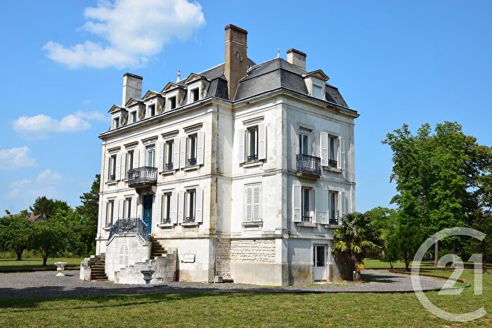 Maison à vendre - Champs-sur-Yonne - 7 pièces - 5 chambres