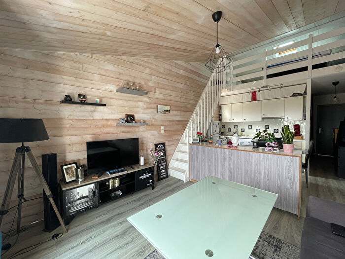 Appartement à vendre - La Guérinière - 3 pièces - 1 chambre