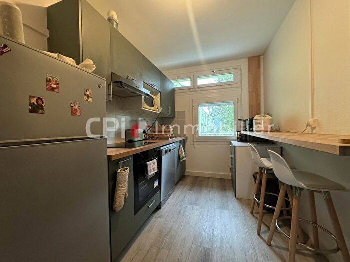 Quartiers Nord-Ouest, Villejean - Appartement 4 pièces à louer