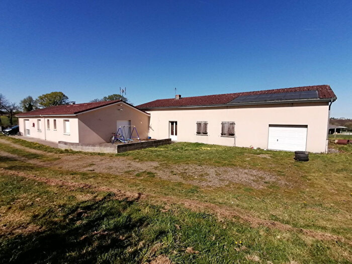 La Souterraine : Maison 11 pièces à vendre