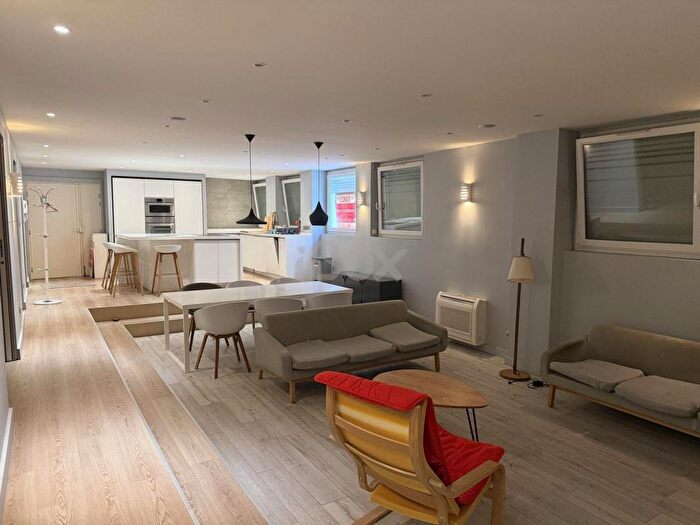 Appartement 4 pièces à louer à Toulon, Champs-de-Mars