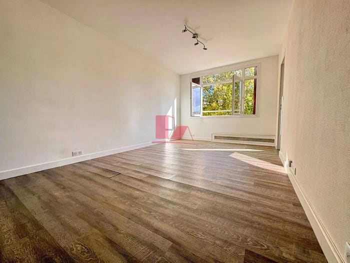Appartement 2 pièces à louer à Berthelot-Avenue de Paris, Châtillon