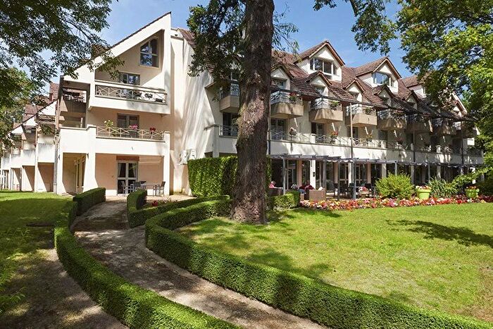 Montfort-l'Amaury - Appartement 1 pièce à vendre