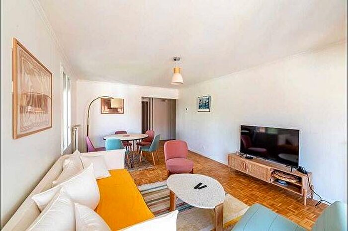 Appartement à louer - Monplaisir Lumière, Lyon ème arrondissement - 3 pièces - 2 chambres