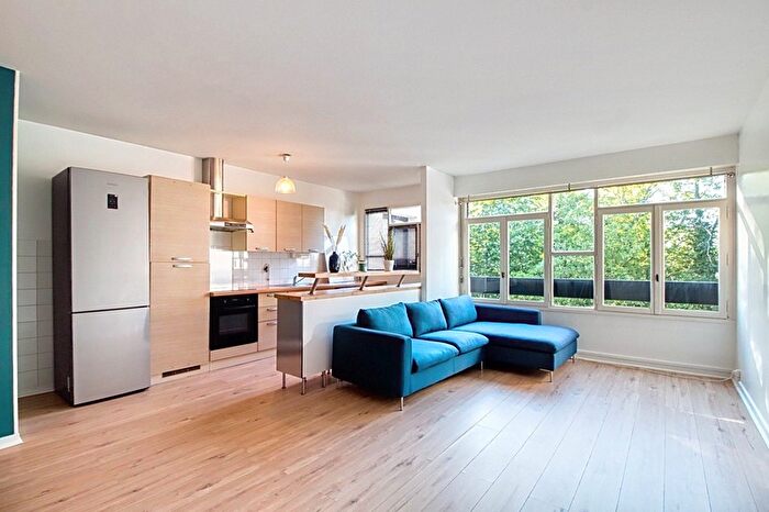 Franconville, Jean Monnet : Appartement 2 pièces à vendre