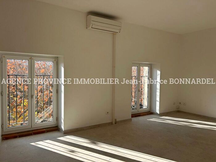 Appartement à louer - La Ville, Valréas - 3 pièces - 2 chambres