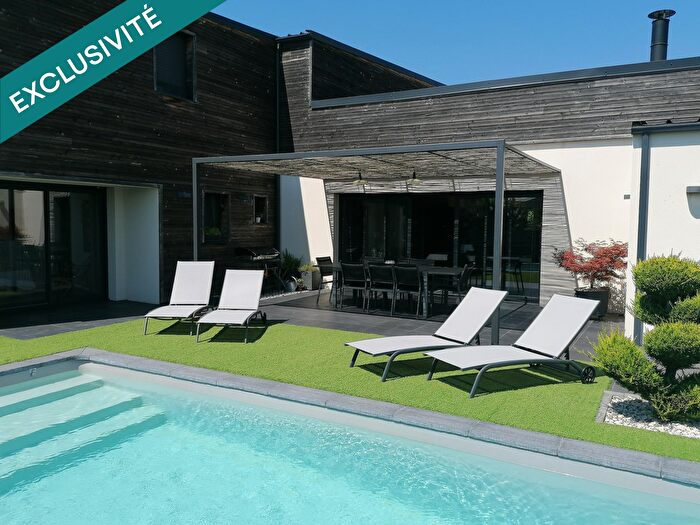 Maison à vendre - Aiffres - 9 pièces - 6 chambres