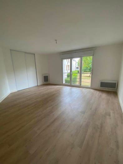 Appartement 3 pièces à Chalâtres, Nantes, à louer