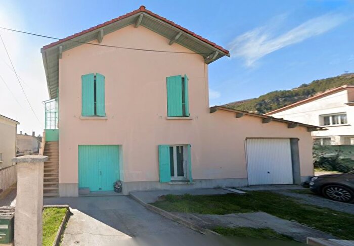 Maison à vendre - Digne-les-Bains, Sièges - 6 pièces - 4 chambres