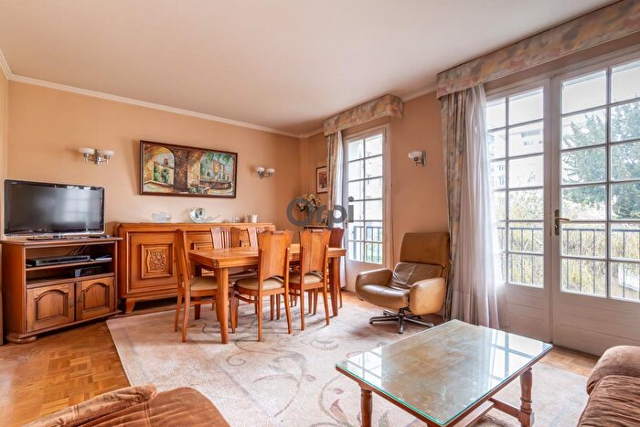 Maison à vendre - Saint-Maur-des-Fossés, Vieux-Saint-Maur - 5 pièces - 4 chambres