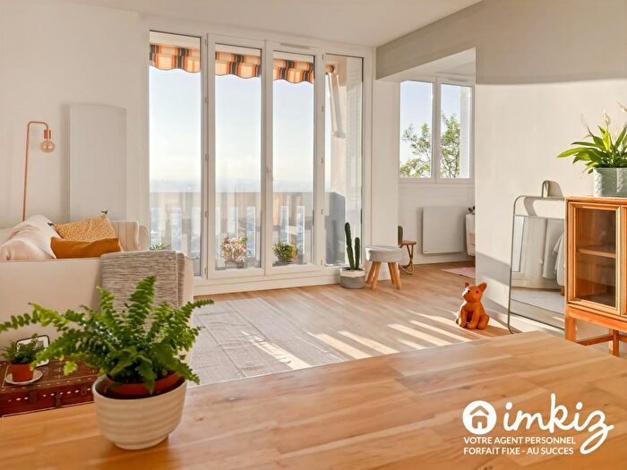 Appartement 3 pièces à vendre à Sainte-Foy-lès-Lyon, Centre-ville