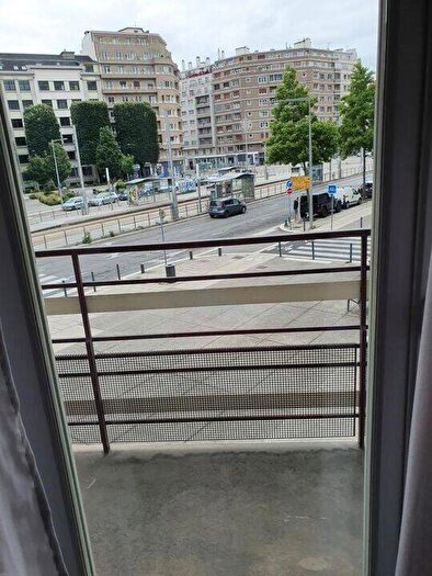 Appartement à louer - Championnet-Caserne de Bonne, Grenoble - 4 pièces - 3 chambres