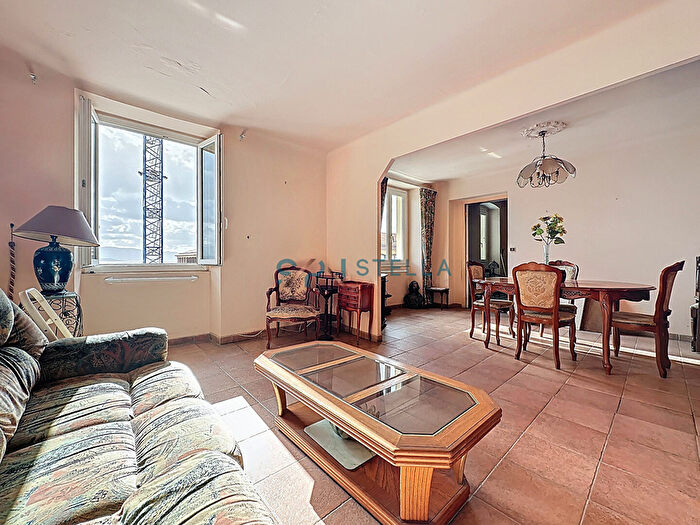 Appartement à vendre - Ajaccio, Citadelle - 3 pièces - 2 chambres