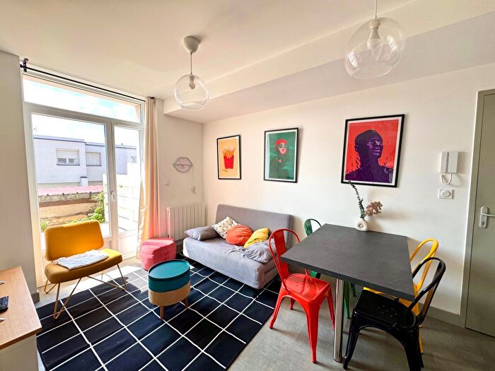 Saint-Étienne, Terrenoire : Appartement 2 pièces à louer