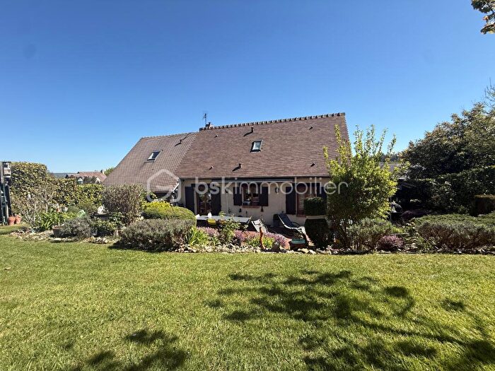 Beaumont-en-Auge : Maison 6 pièces à vendre