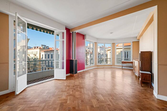 Nice, Médecin - Appartement 3 pièces à vendre