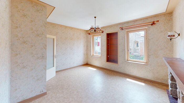 Maison à vendre - Saint-Marcellin-en-Forez - 4 pièces - 3 chambres