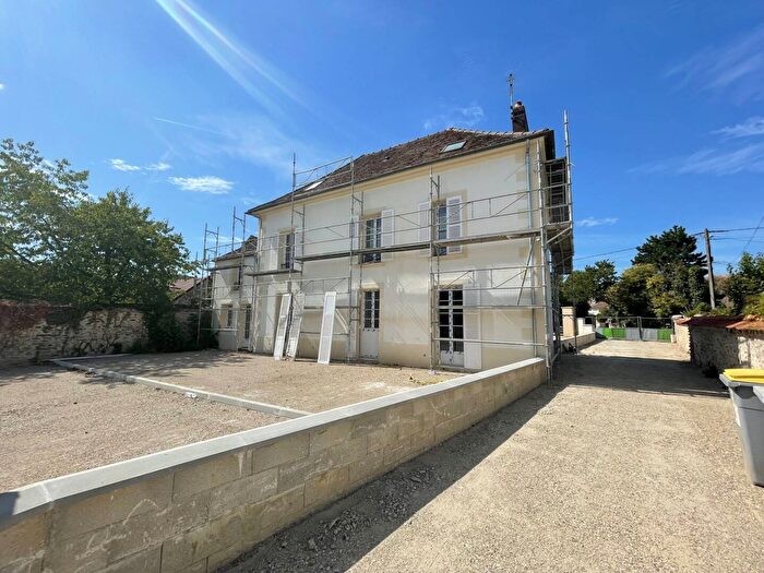 Appartement à louer - Saint-Fargeau-Ponthierry - 1 pièce