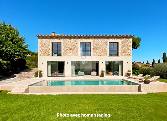 Maison à vendre - Antibes, Antibes-les-Pins, Trianon, Le Fournel, Peyregoue - 10 pièces - 6 chambres