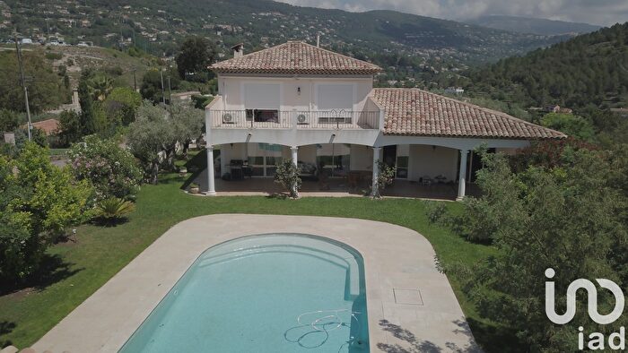 Maison à vendre - Le Tignet - 8 pièces - 5 chambres