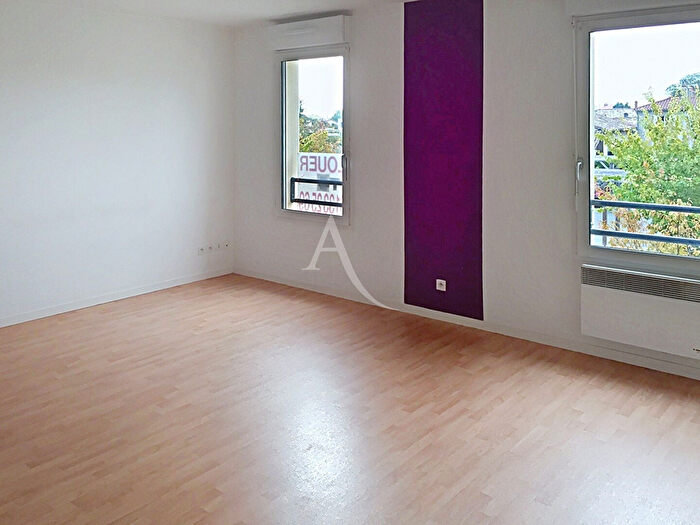 Appartement à vendre - Mâcon, Mâcon Sud - 3 pièces - 2 chambres