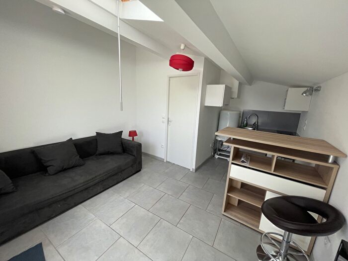 Pessac, Le Monteil : Appartement 1 pièce à louer