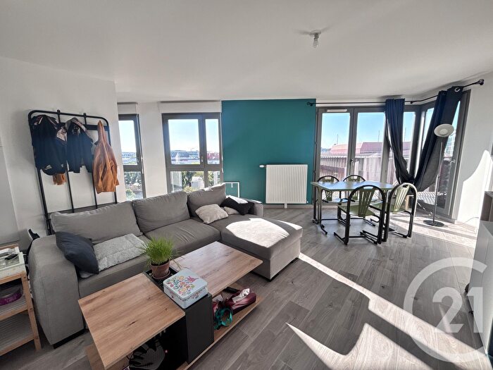 Appartement à vendre - Saint-Denis, La Plaine Saint-Denis - 4 pièces - 3 chambres