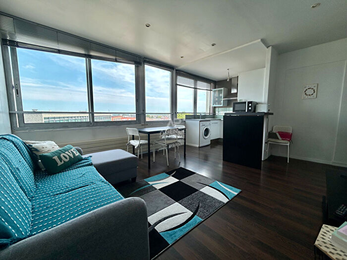Poissy, Les Capucines : Appartement 2 pièces à vendre