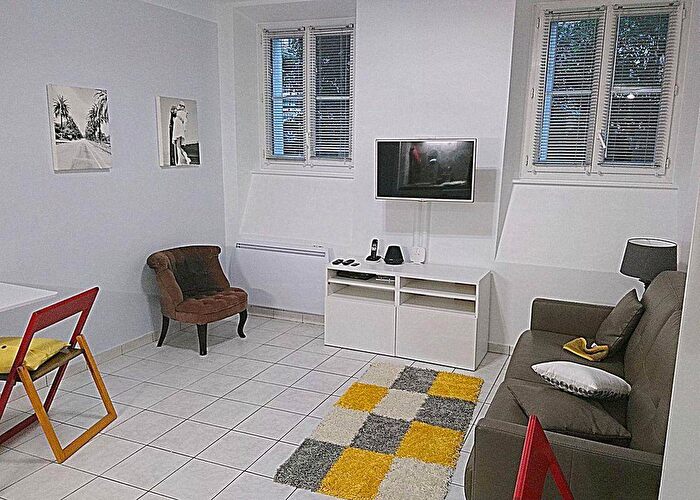 Appartement à louer - Asnières-sur-Seine - 1 pièce