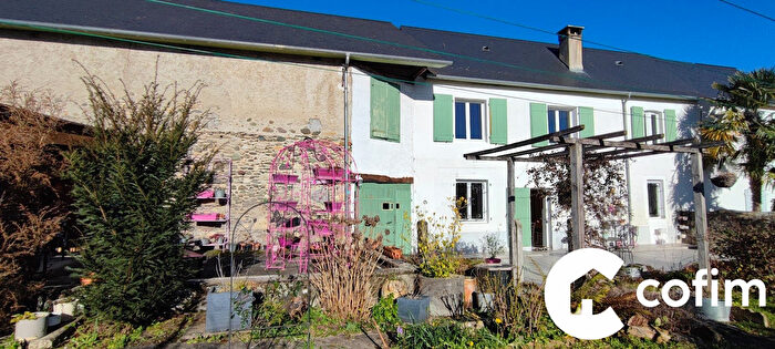 Maison à vendre - Oloron-Sainte-Marie - 5 pièces - 4 chambres