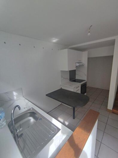 Maison 3 pièces à Durfort, à louer