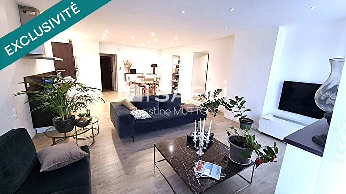 Appartement à vendre - Rumilly, Centre-ville - 3 pièces - 2 chambres