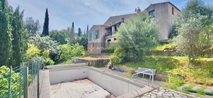 Maison 6 pièces à vendre à Roquebrune-sur-Argens