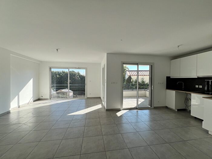 Appartement à vendre - Tignieu-Jameyzieu - 3 pièces - 2 chambres