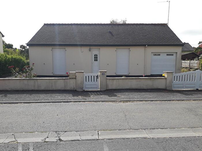 Bazougers : Maison 3 pièces à vendre