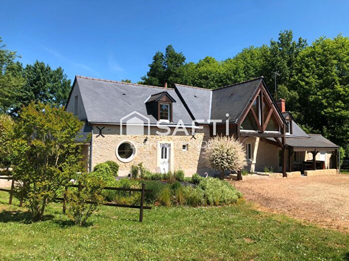 Parcé-sur-Sarthe : Maison 4 pièces à vendre