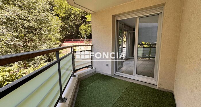 Caluire-et-Cuire, Montessuy : Appartement 3 pièces à vendre