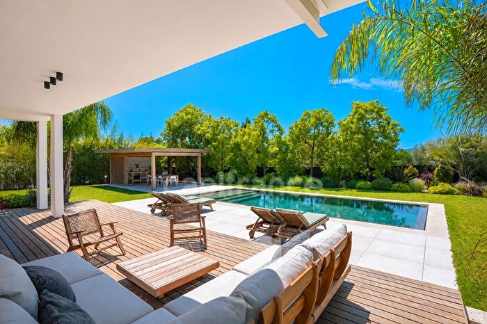 Mougins, Font Neuve, Saint-Basile, Fontmerle, Nartassière : Maison 6 pièces à vendre
